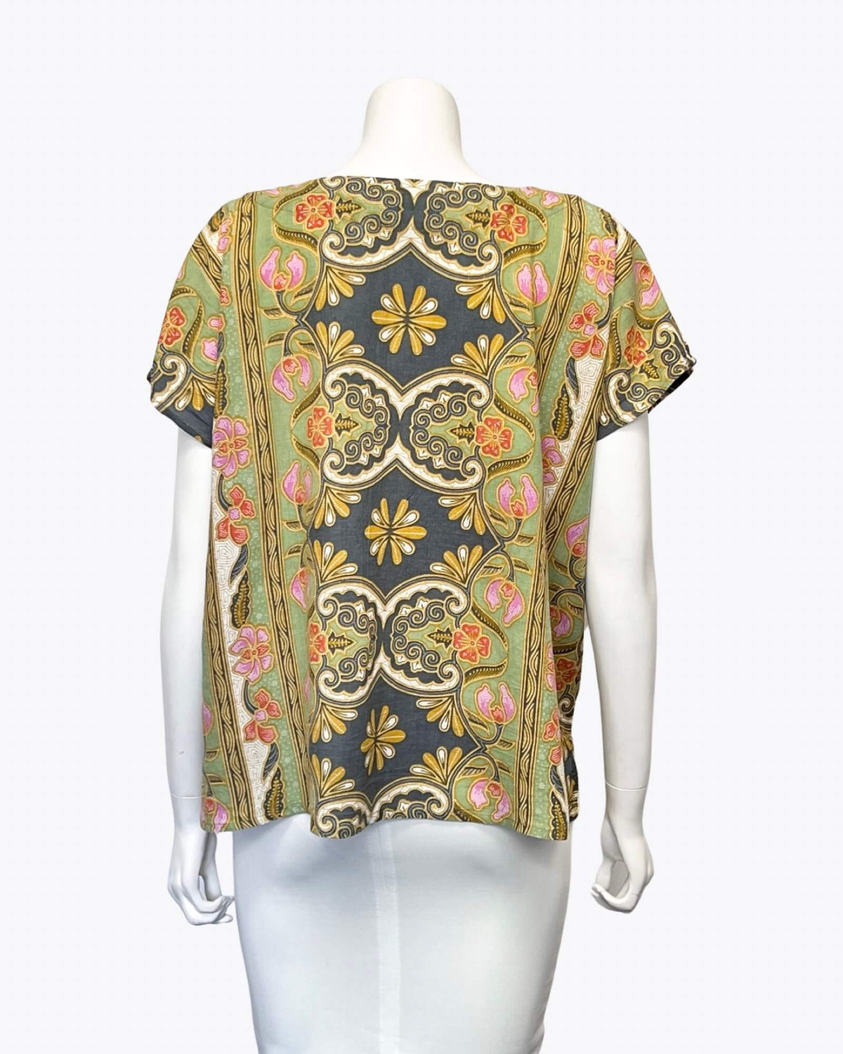 Boom Shankar Sundar Top Size 16 – Red Door Store Australia